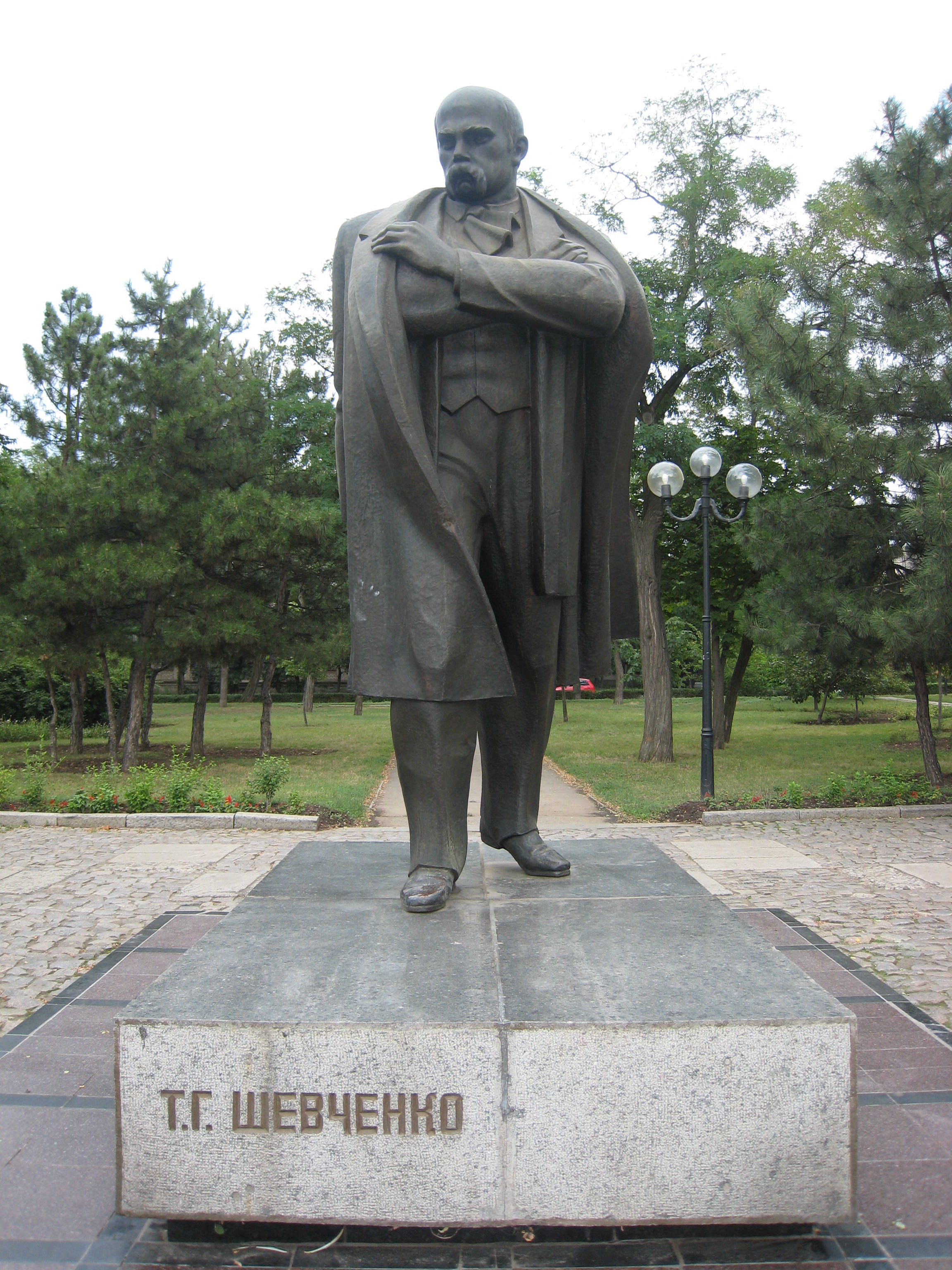 Monuments | Taras Shevchenko | Taras Shevchenko Museum